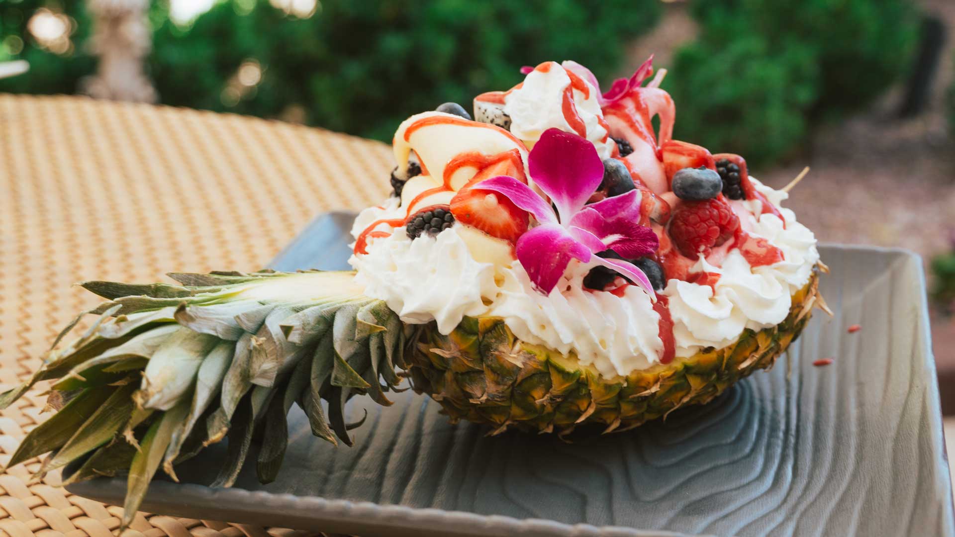 Las Vegas Hotel Pools | Best Swimming Pools | Red Rock Resort