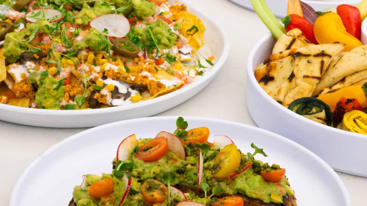 Las Vegas Hotel Pools | Best Swimming Pools | Red Rock Resort